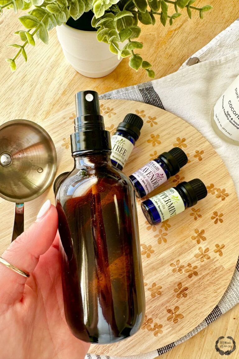 DIY Bug Bite Relief Spray > From Under a Palm Tree